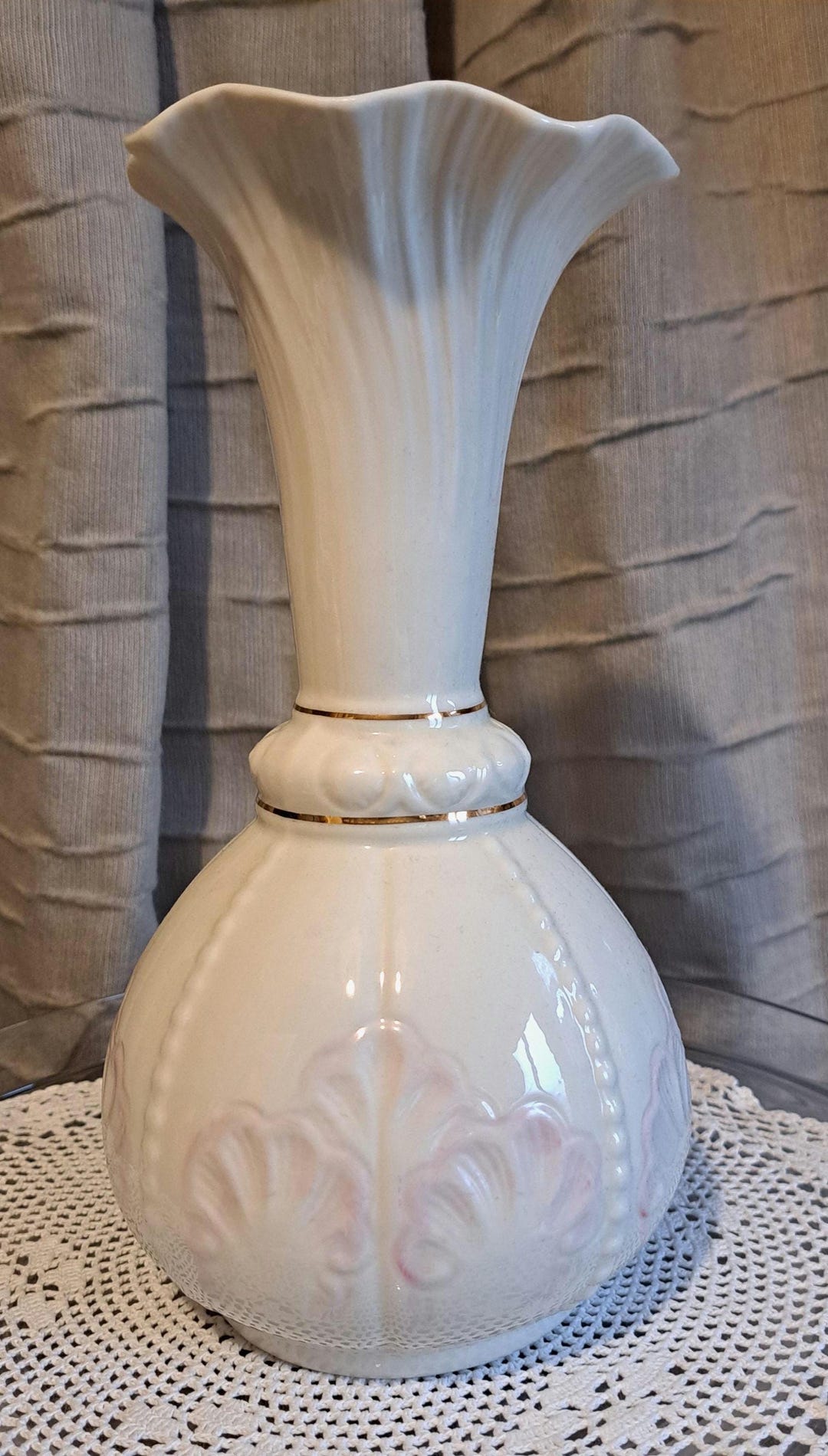Vintage Belleek Vase, Ireland Porcelain. - Etsy