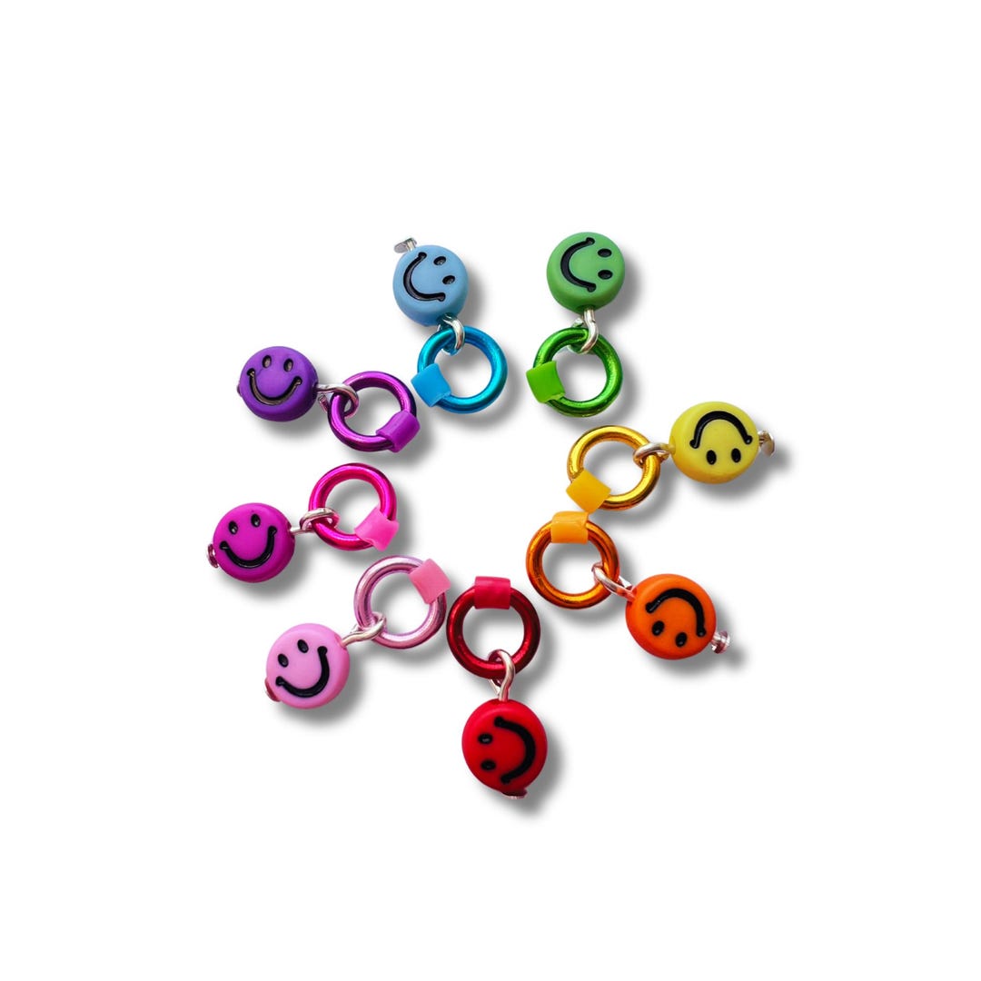 Smiley Face Stitch Markers in Rainbow Colours for Knitting - Etsy