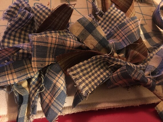 9 foot black and tan garland swag hand tied With lights | Etsy