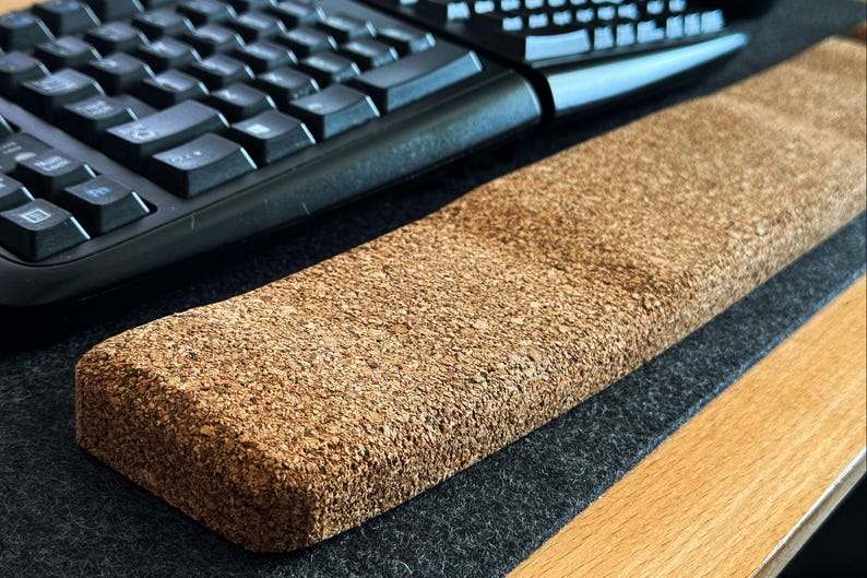Solid Cork Keyboard Wrist Rest, Premium Mechanical Keyboard Wrist Pad ...