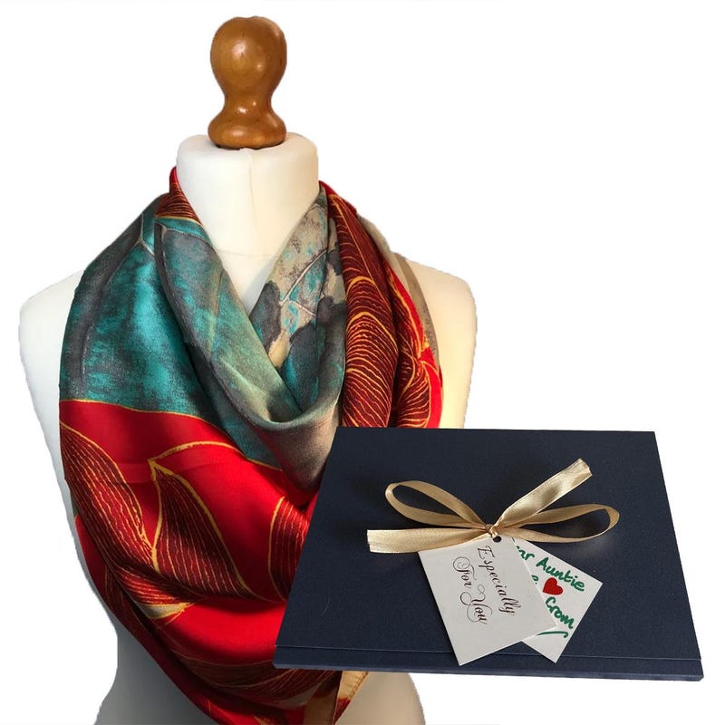 Floral Christmas Scarf - Etsy UK