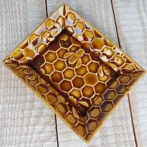 Ceramic Bee Honeycomb Tray Dish Plate Pottery Amber Crystal Honey Bee ...