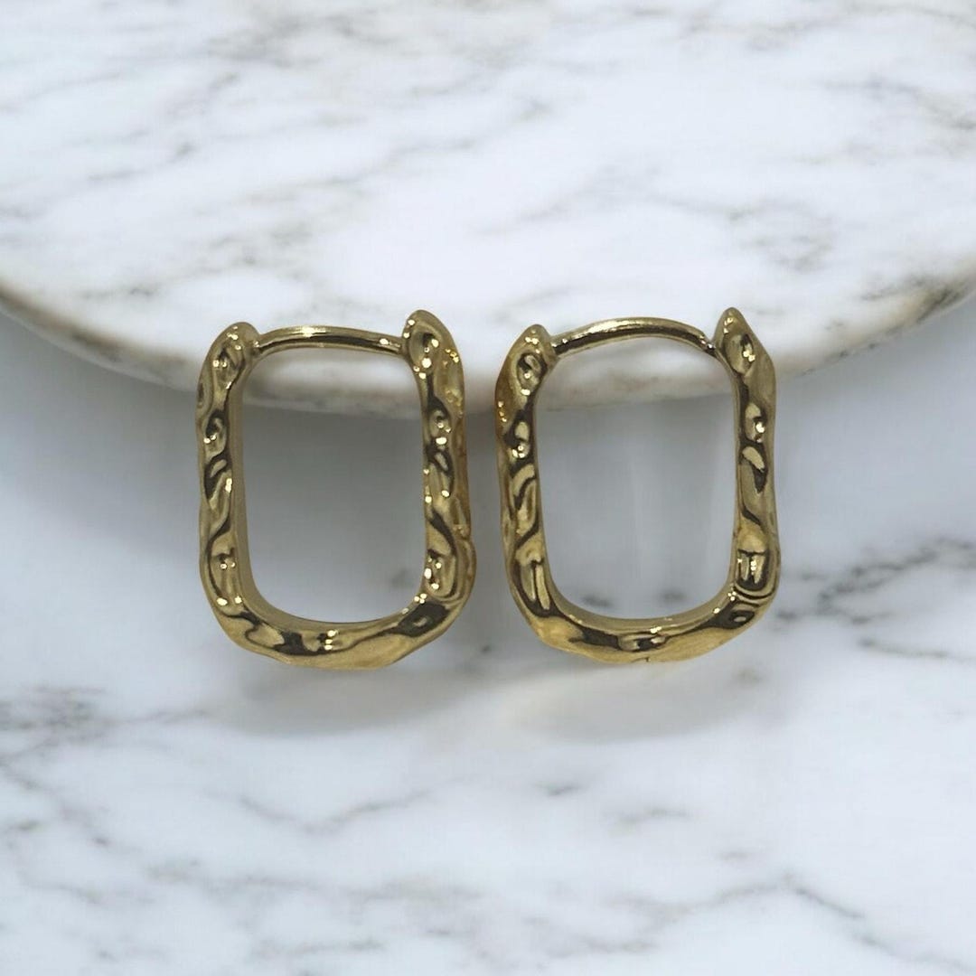 Hammered Gold U-shaped Huggie Earrings - Etsy