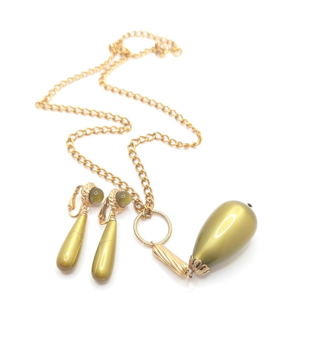 Vintage Moonglow Sarah Coventry Avocado Green Matching Jewelry Set ...