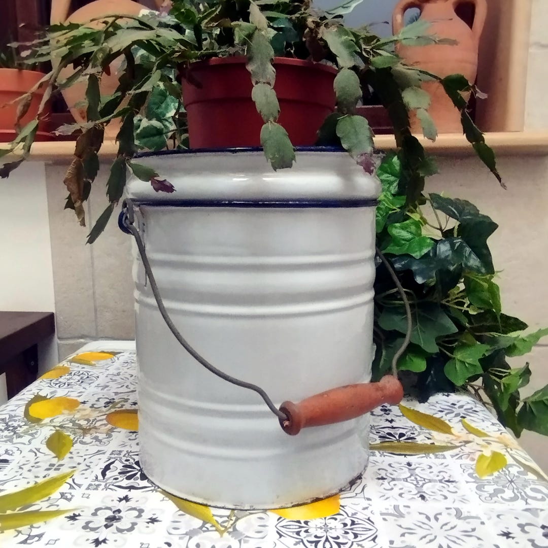Antique Enameled Metal Chamber Pot Made in 1900 Old Vintage Amphora ...