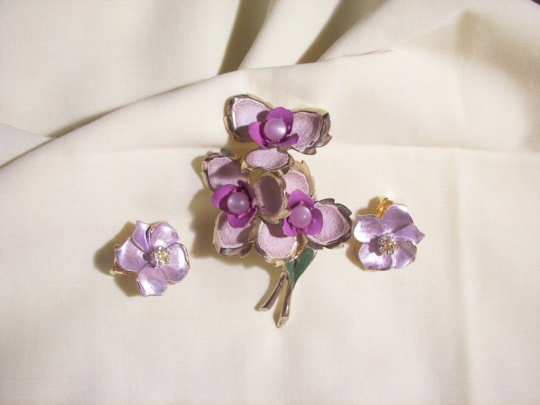 Purple Lavender Moonstone Enamel Brooch With Lavender Rhinestone ...