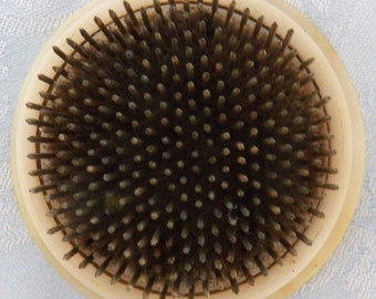 Vogue Flower Frog - Etsy