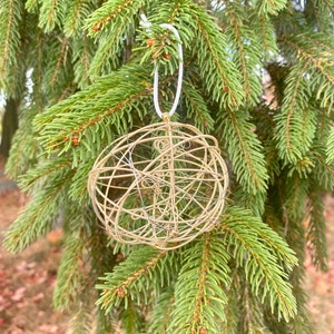 Recycled Guitar String Ornament Made From Recycled/upcycled Guitar ...