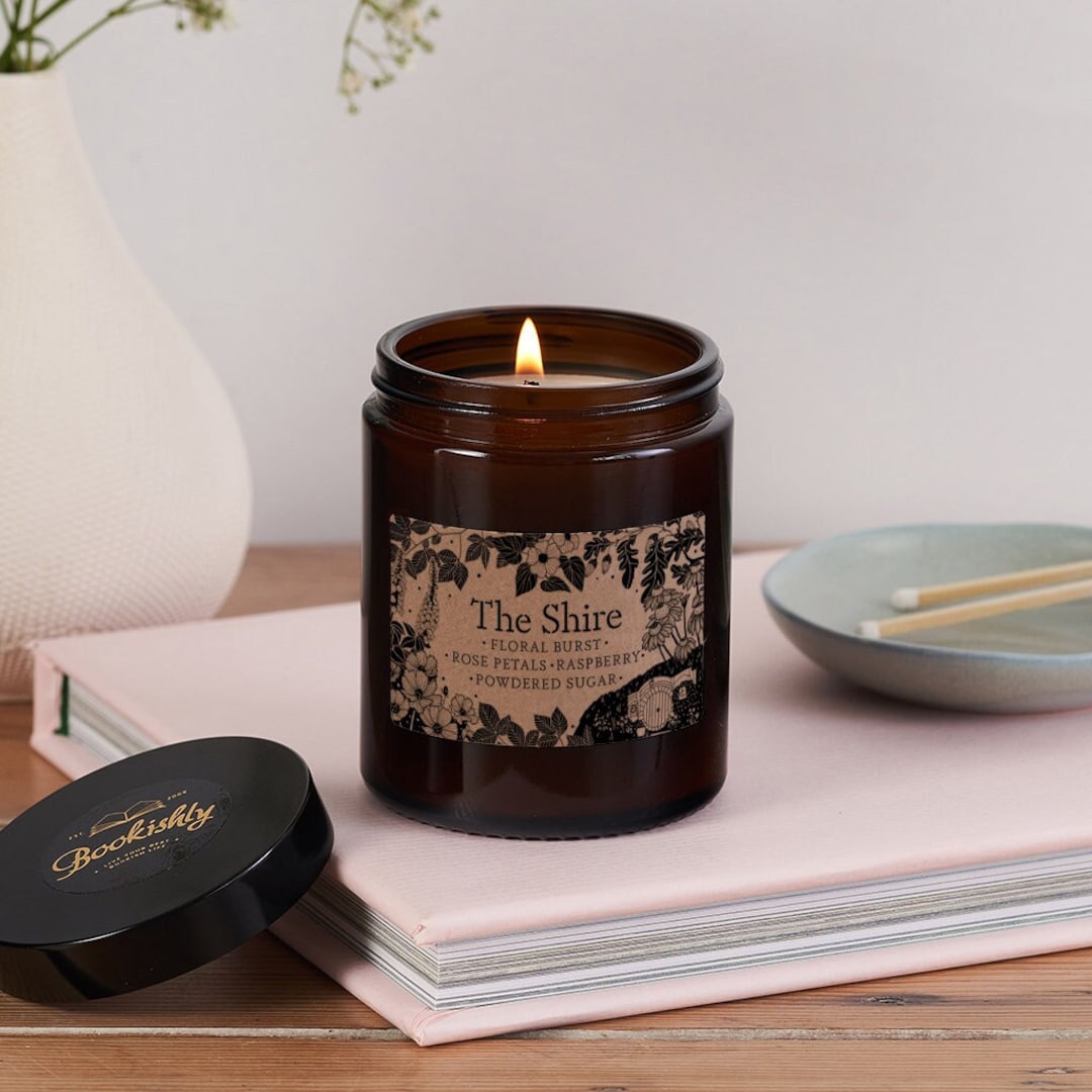 The Shire Lord of the Rings Vegan Bookish Candle - Etsy Portugal