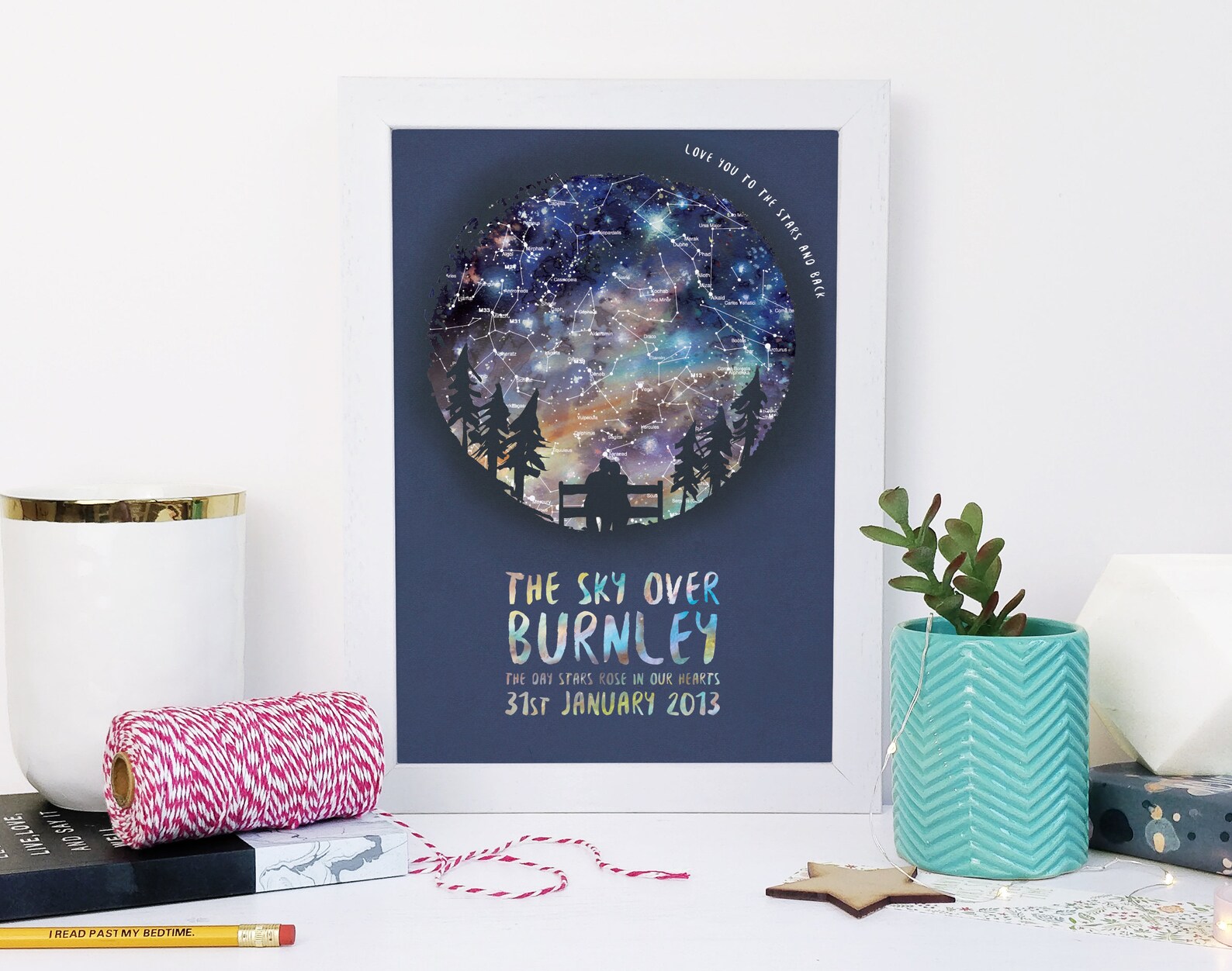 Personalised Anniversary Gift Couple on A Bench Romantic | Etsy