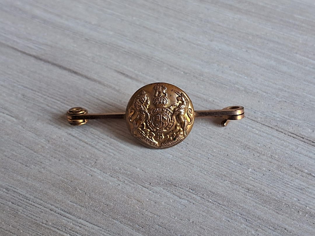 WW1 Sweetheart Brooch, WW1 General Service Button With Rolled Gold Pin ...