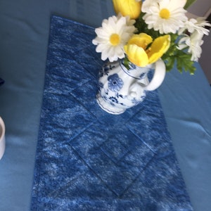 Spring Daisy Table Runner - Etsy