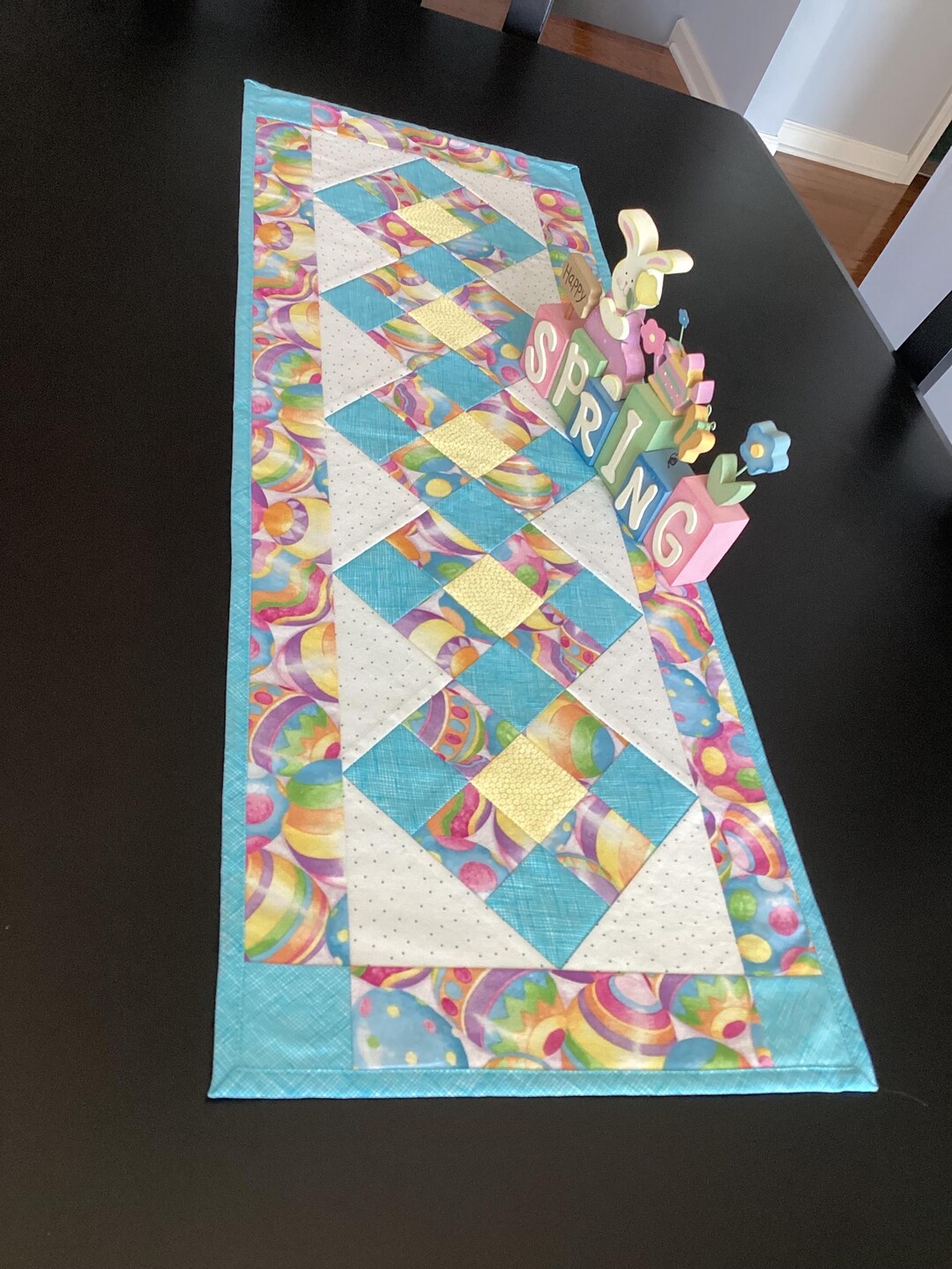Pastel Easter Egg Table Runner - Etsy