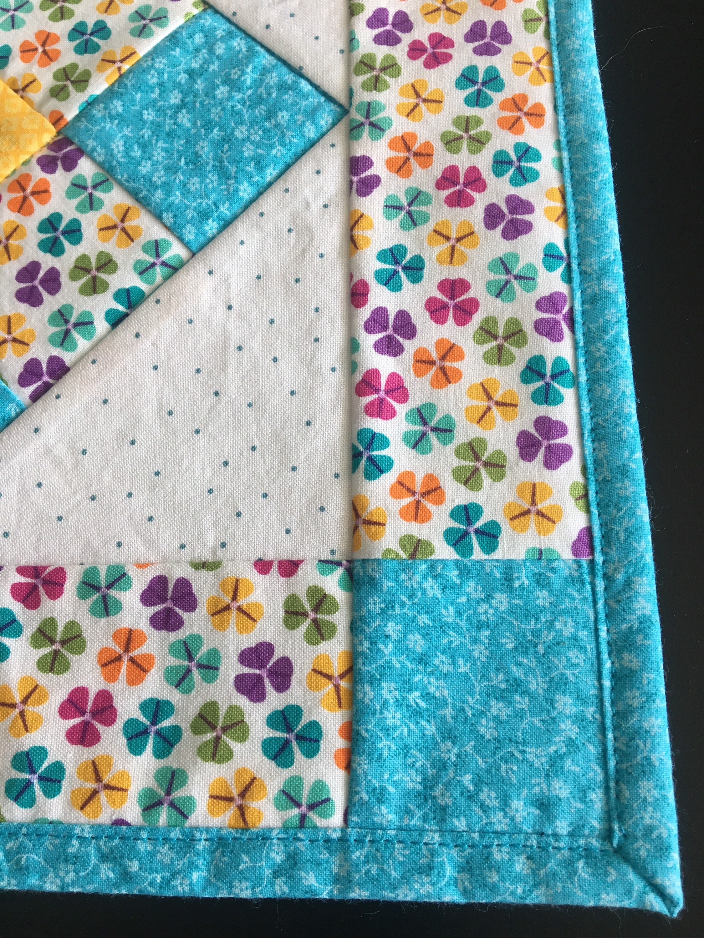 Bright Pansy Table Runner - Etsy