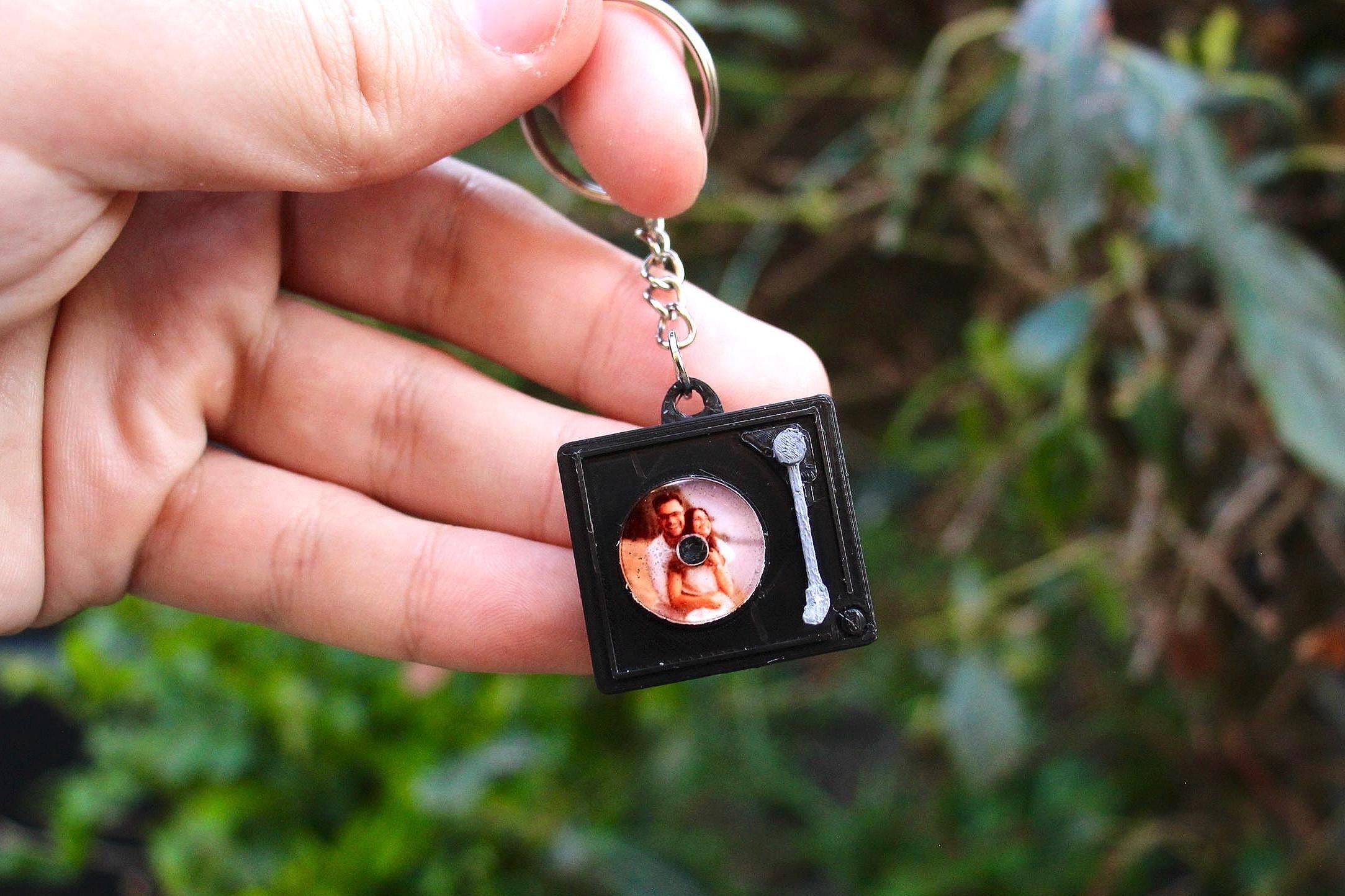 Personalised Miniature NFC Record Player Keychain | Custom Photo Mini NFC Cd/records ...