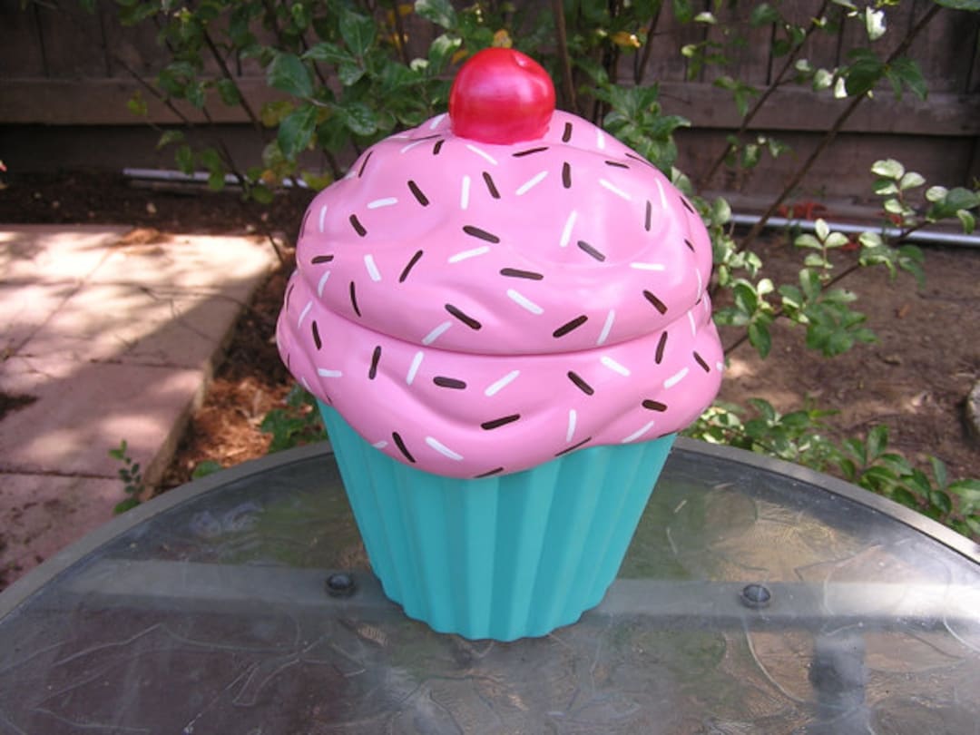 Regular Size Strawberry Good & Plenty Sprinkles Cupcake Jar - Etsy