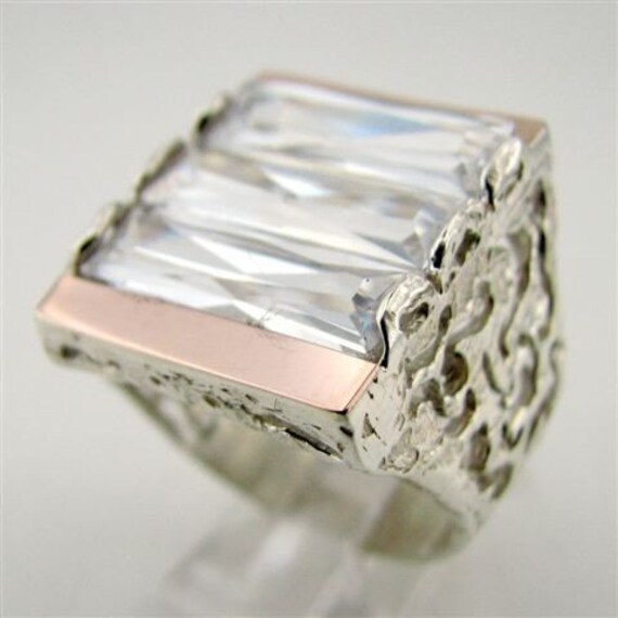 Items similar to Jewela Beautiful Silver Gold White CZ Ring size 8 (d ...
