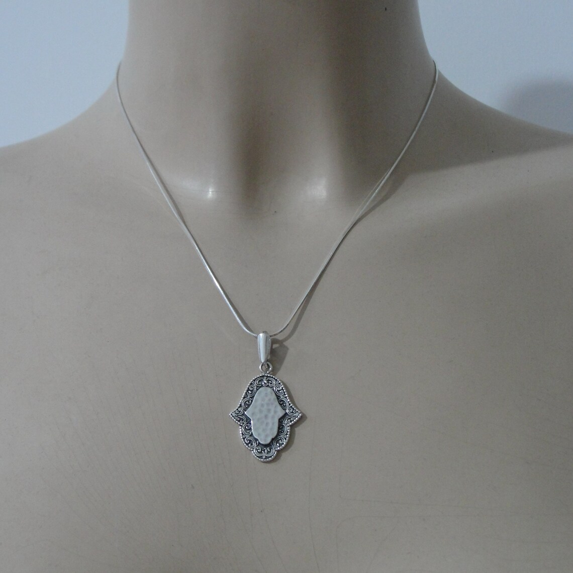 925 Sterling Silver Hamsa Pendant With 925 Silver Chain - Etsy