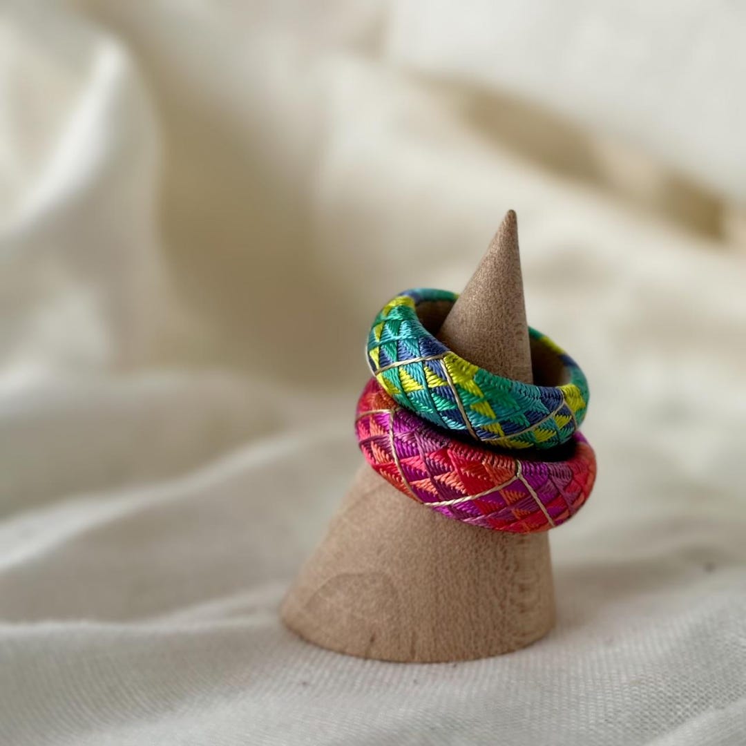 Kaga Yubinuki Ring – Red or Green Scale Pattern, Japanese Silk Thimble ...