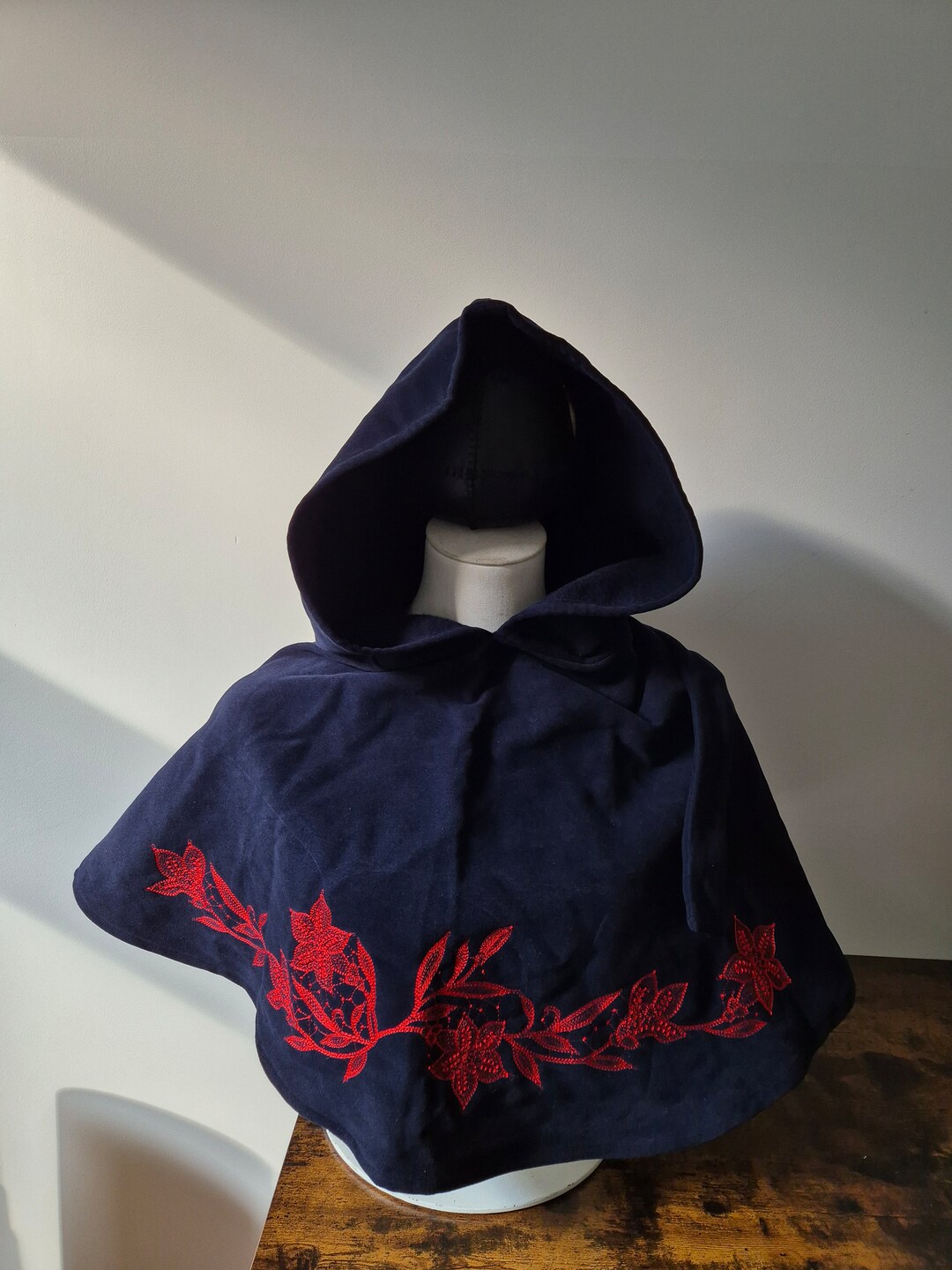 Medieval Hood Larp Costume Mantle Flower Embroidery Sorcerer Cosplay ...