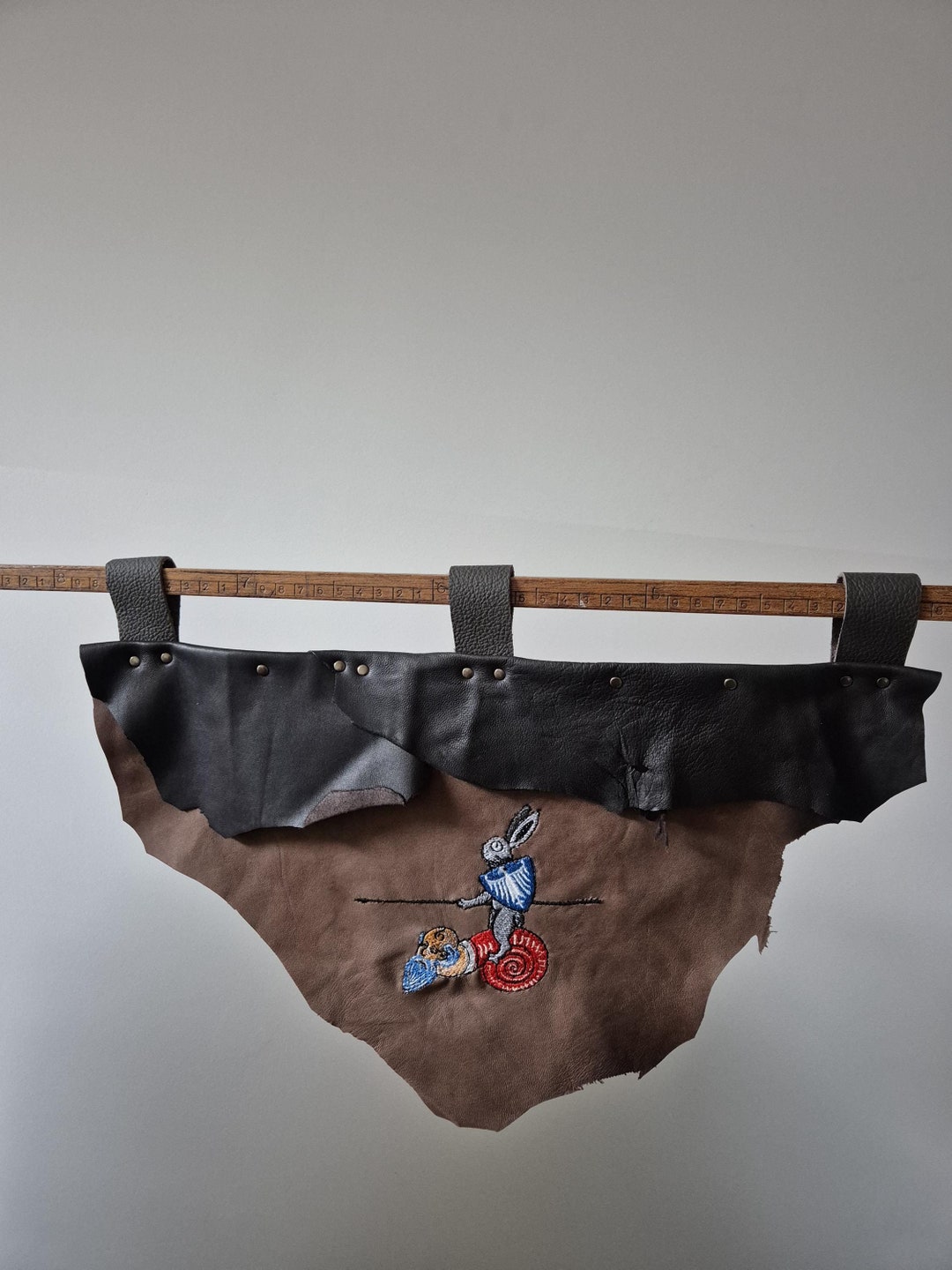 Medieval Clothing Leather Mini Banner Hare Knight Embroidery Historical ...