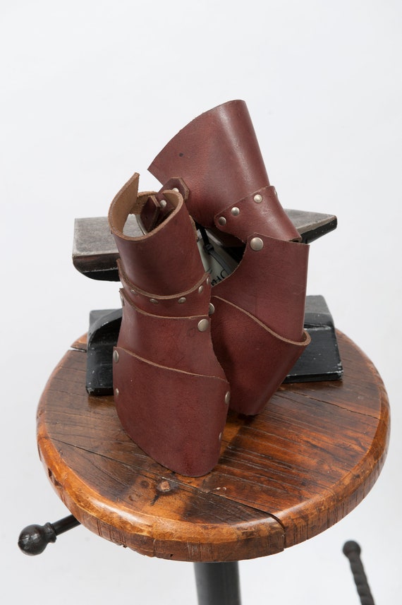 Brown larp leather armor gauntlets for warrior medieval | Etsy