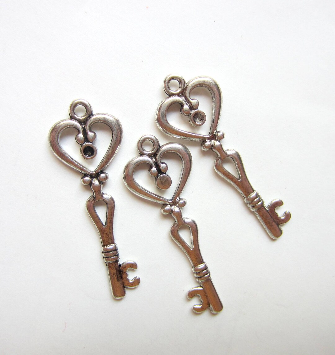 Antique Silver Heart Key Charms, Vintage Style Alloy Embellishments for ...