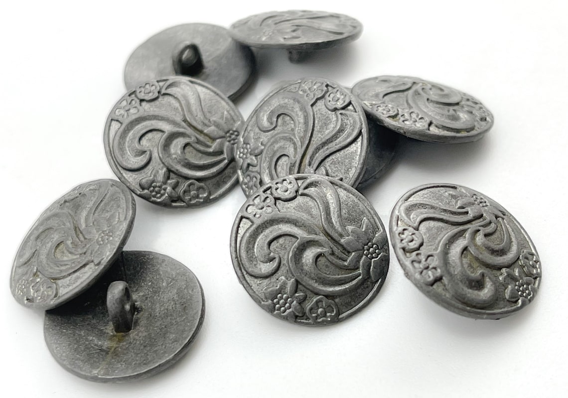 6 Metal Shank Buttons Antique Silver Dome Engraved Button 20mm - Etsy