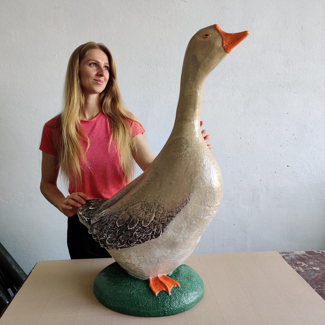 Life-size Goose Sculpture – Customizable Realistic Decor for Events ...