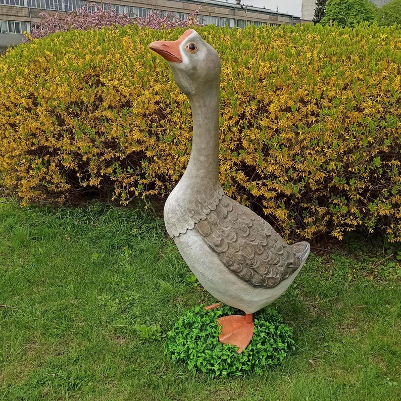 5.25 FT Goose Sculpture – Custom Realistic Oversize Bird Figure ...