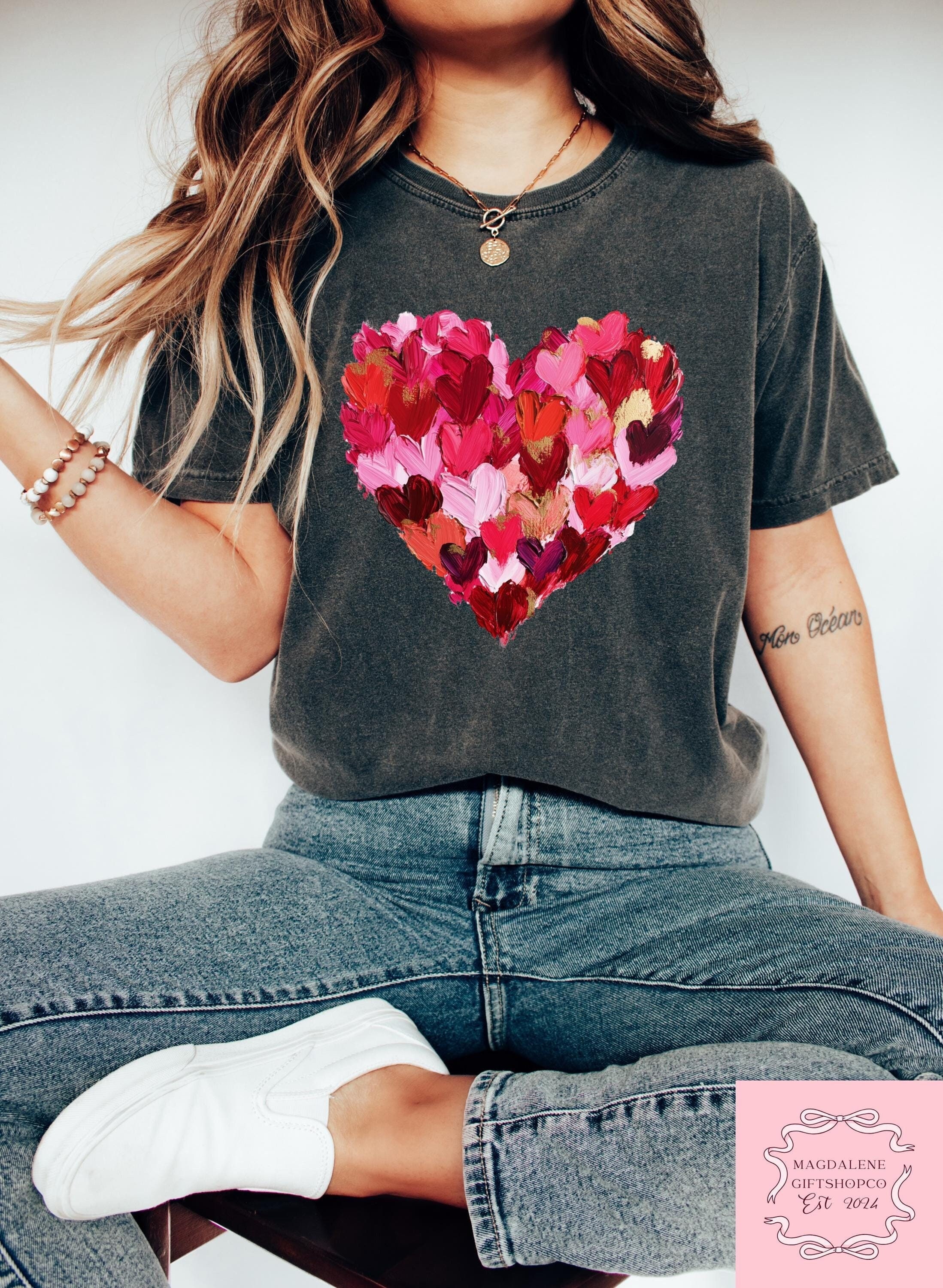 Double Heart T-shirt, Trendy Love Shirt, Valentine's Day Heart Tee ...