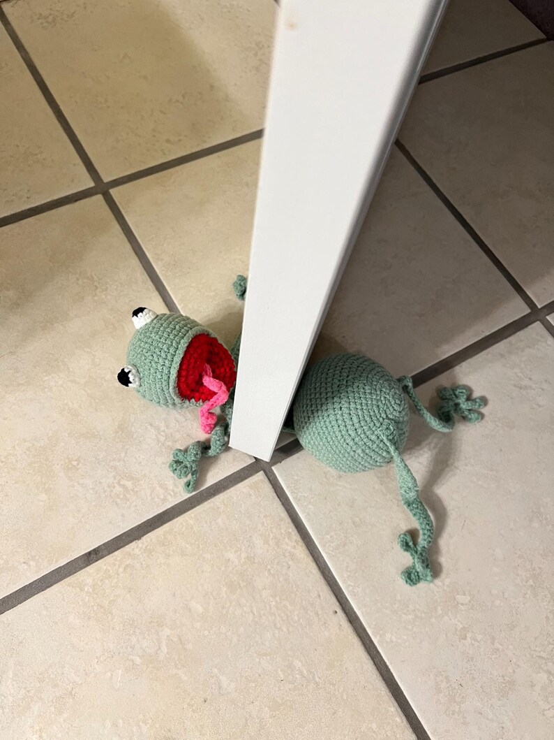 Crochet Frog Door Stopper, Amigurumi Frog Crochet Doorstop - Etsy