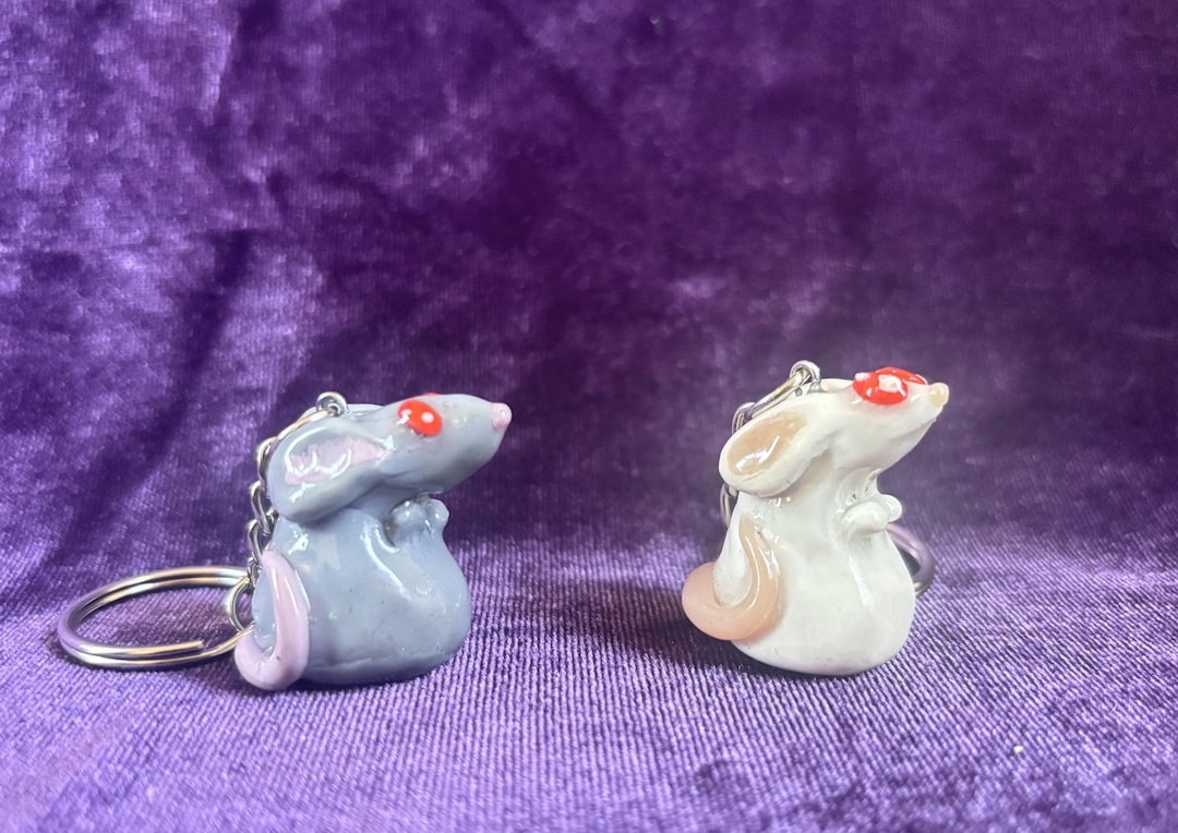 Rat Keychain | Gray Rat | White Rat | City Rat | Polymer Clay Sculpture ...