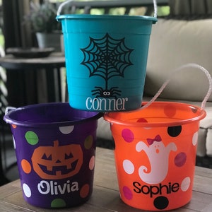 Personalized Plastic Halloween Rope Pail Bucket for Girls and Boys ...
