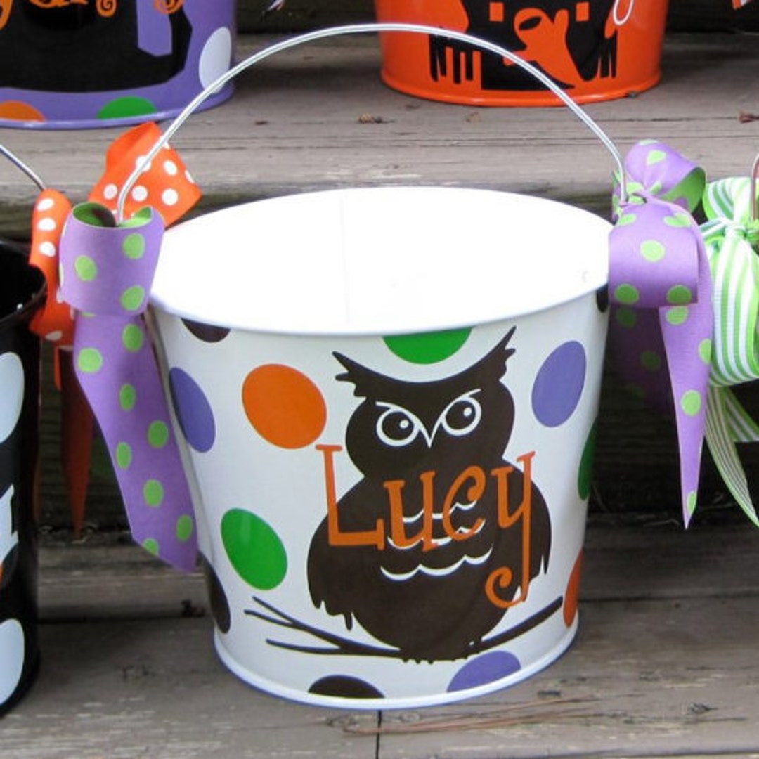 5QT Halloween Trick or Treat Bucket W/handles/personalized White With ...