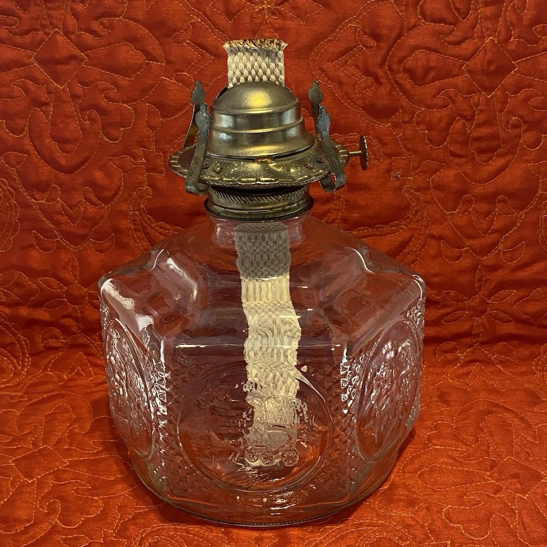 Vintage Lamplight Farms Horse & Buggy Oil Lamp Amish Pressed Glass ...