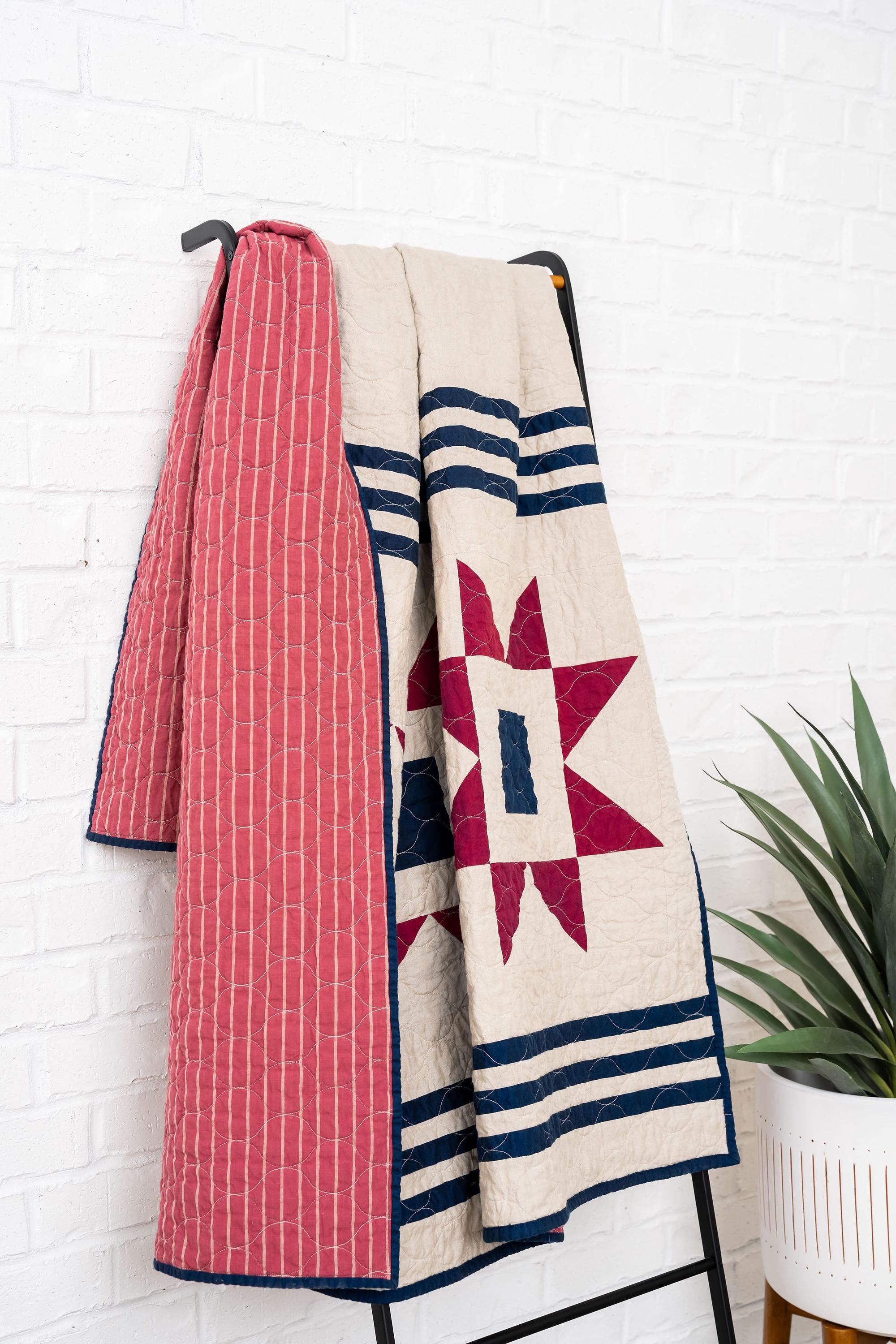 Handmade Modern Sawtooth Stars Quilt - Etsy
