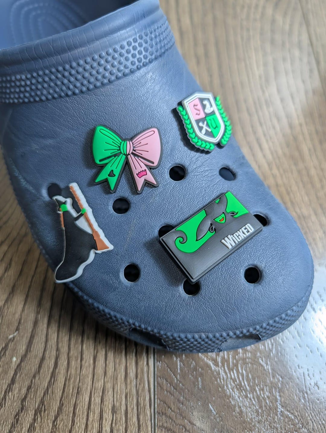 Movie-inspired Sandal Charms, Shoe Pendant, Shoe Charm - Etsy