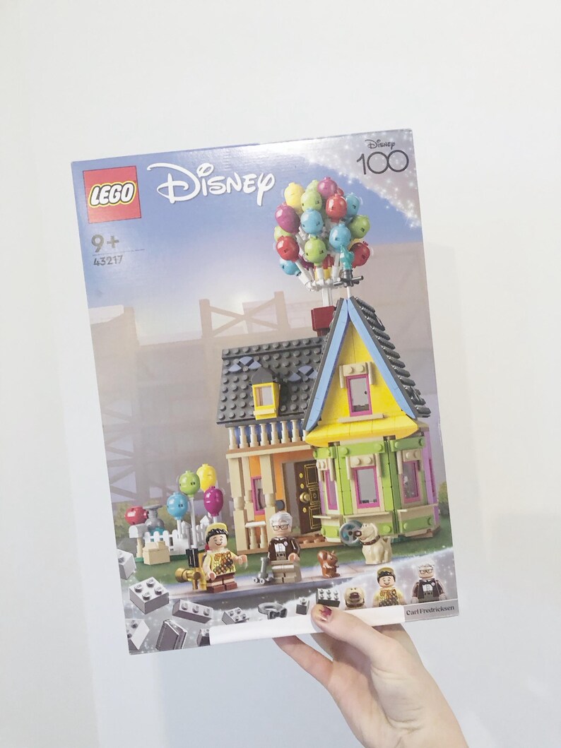 LEGO Disney and Pixar up House Buildable Toy With Balloons, Carl ...
