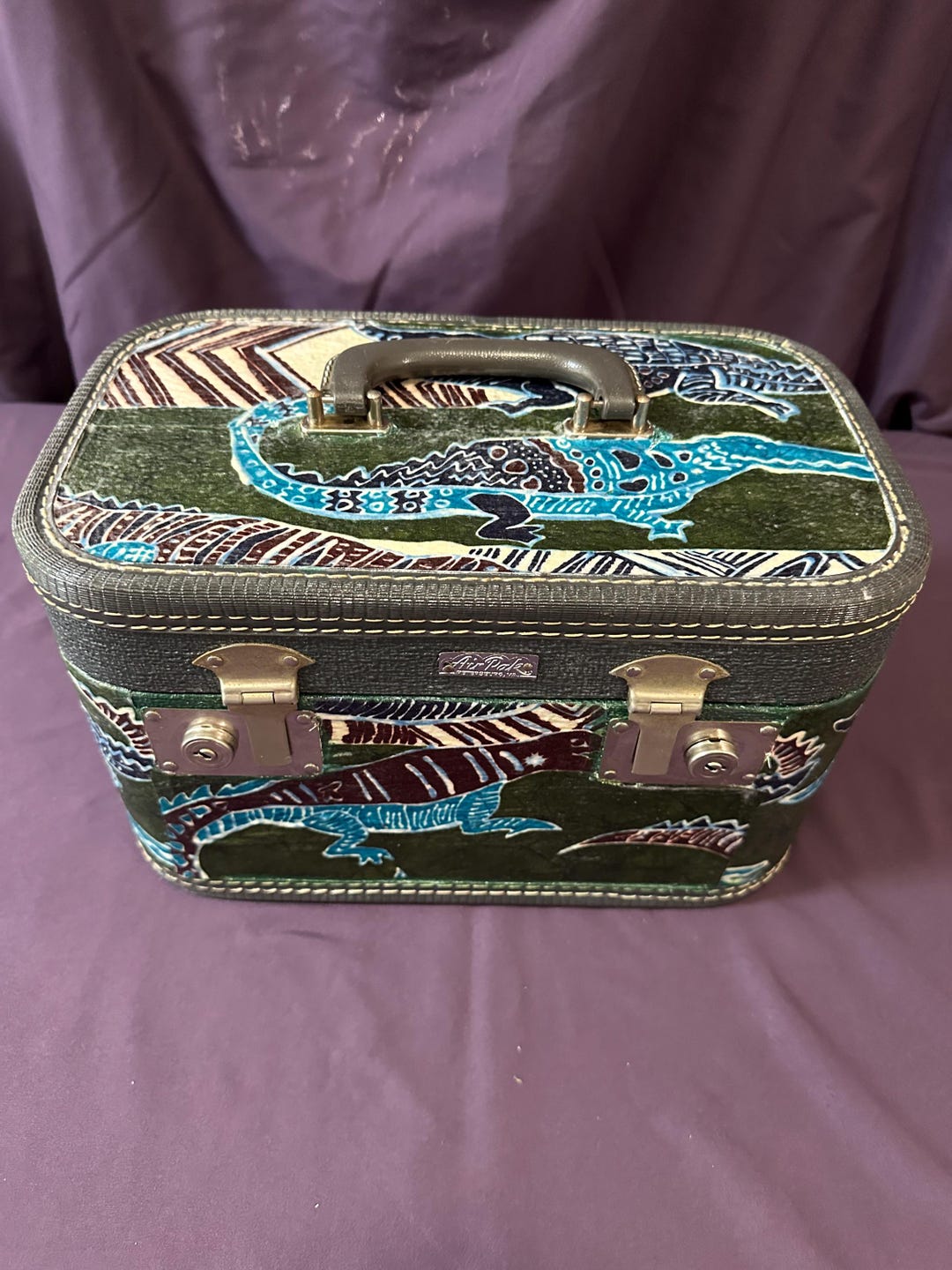 Vintage Airpak Train Case: Alexander Henry Jungle Jive Fabric, Tolex ...