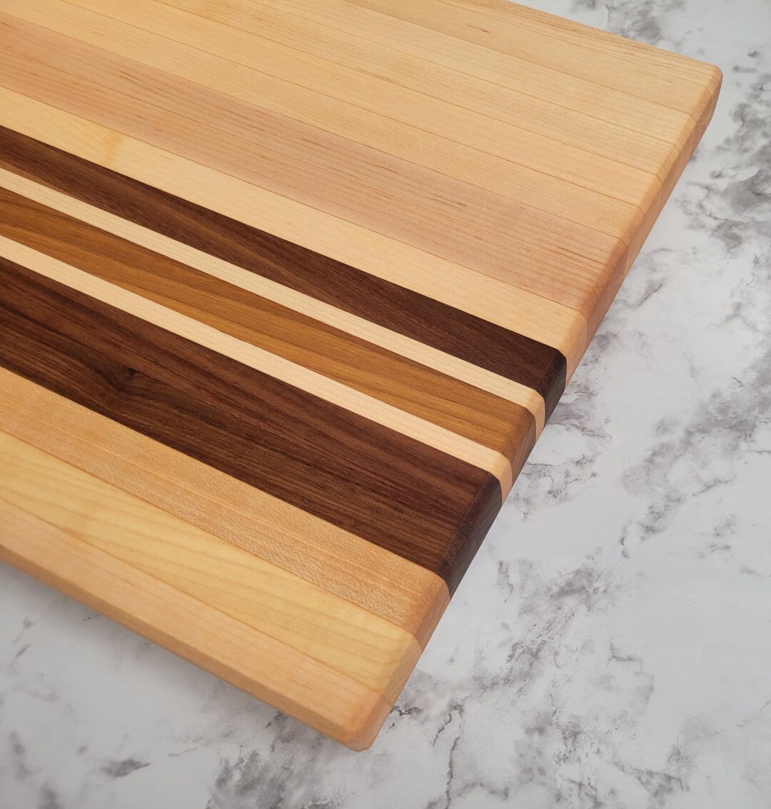 Maple & Walnut Edge Grain Cutting Board - Etsy