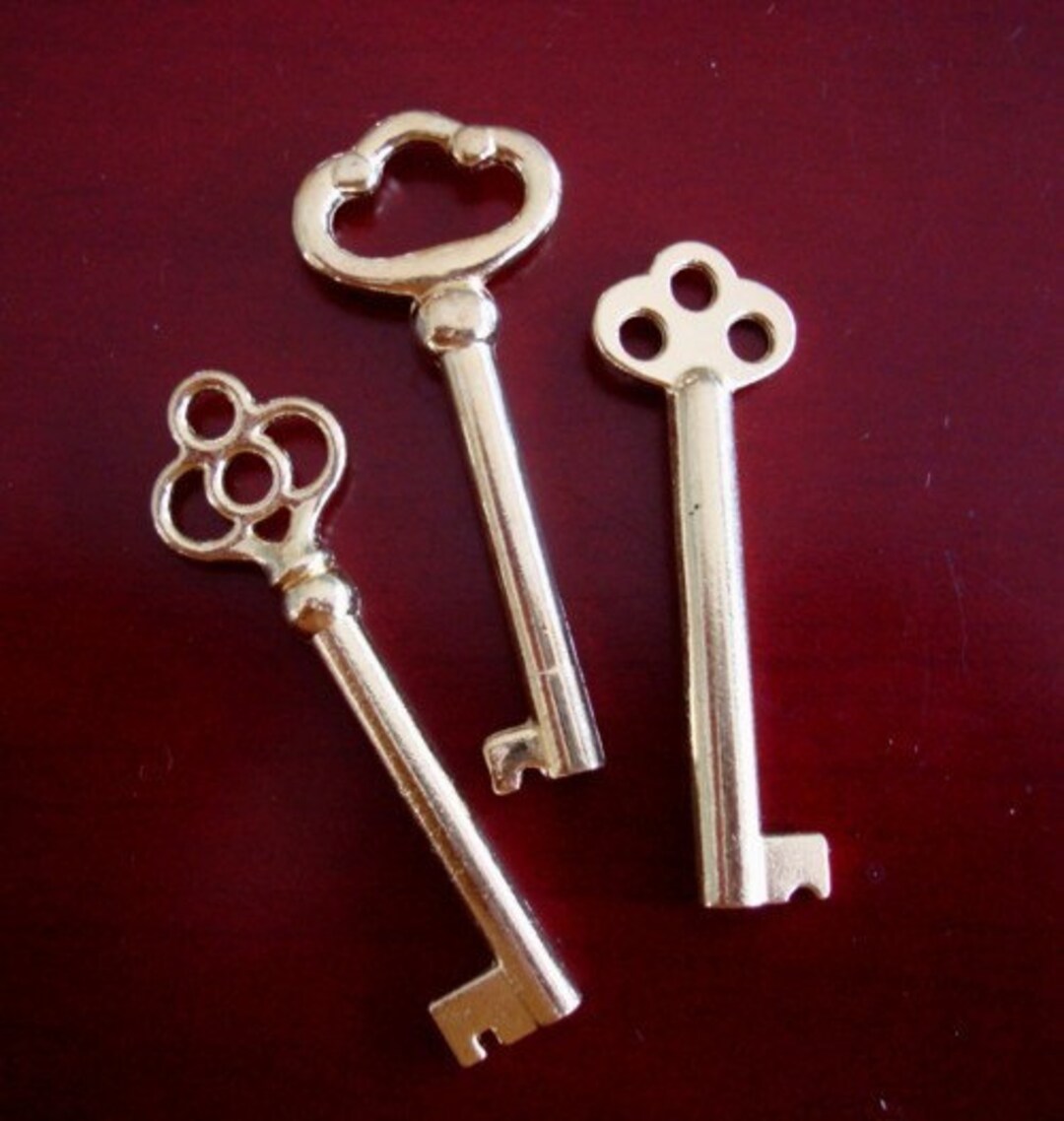Steampunk Gothic, Special, 3 SKELETON KEYS, GOLD Tone, Designer Special ...