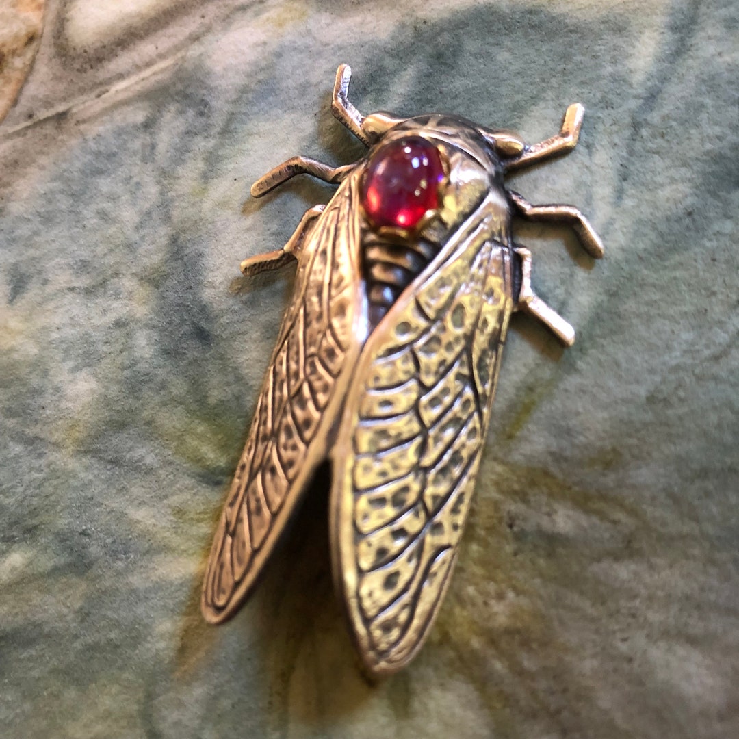 Cicada Bug Brooch Pin or Clip, Gorgeous CICADA Mexican Opal or Emerald ...