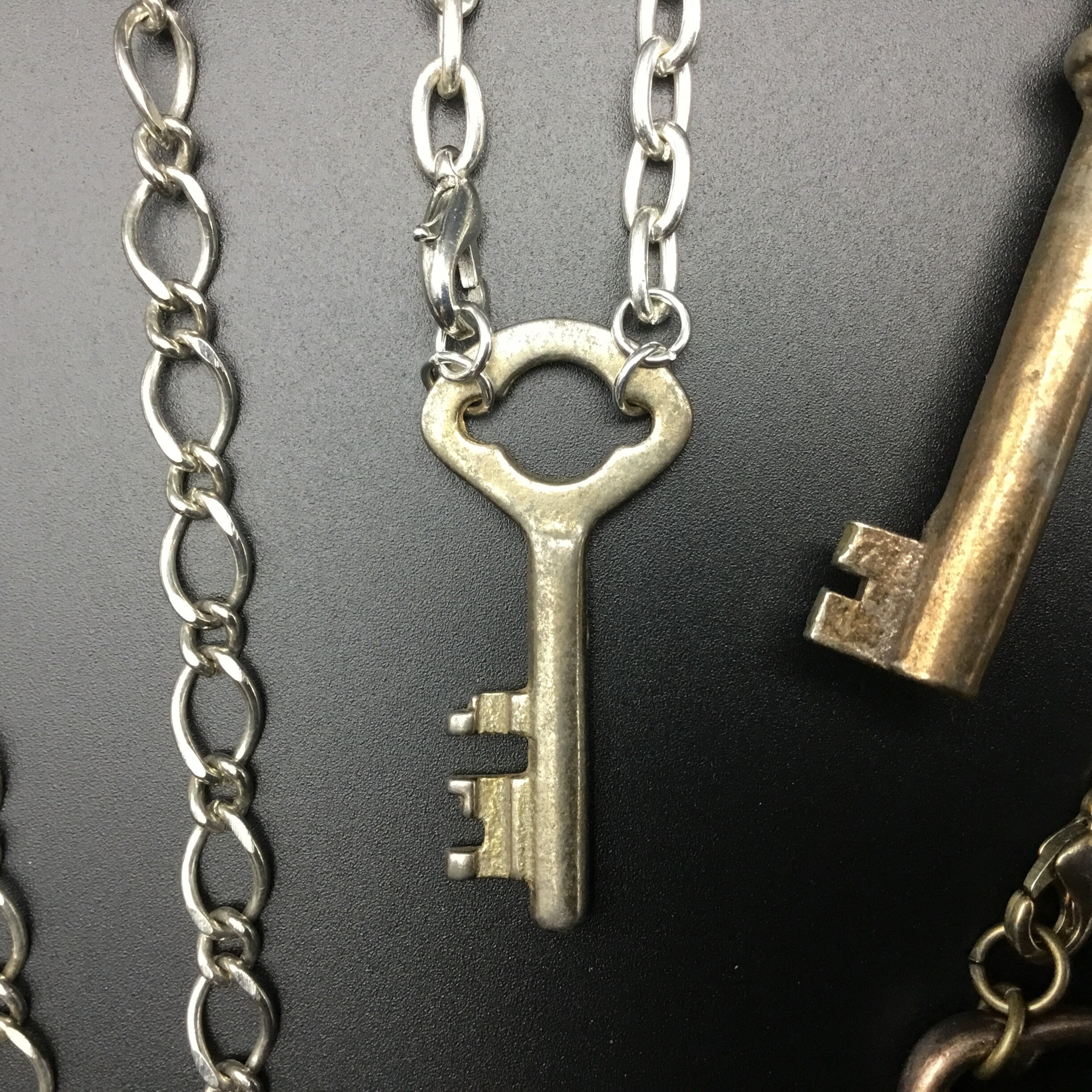 Genuine Antique Skeleton Key on Vintage Chain Necklace - Etsy