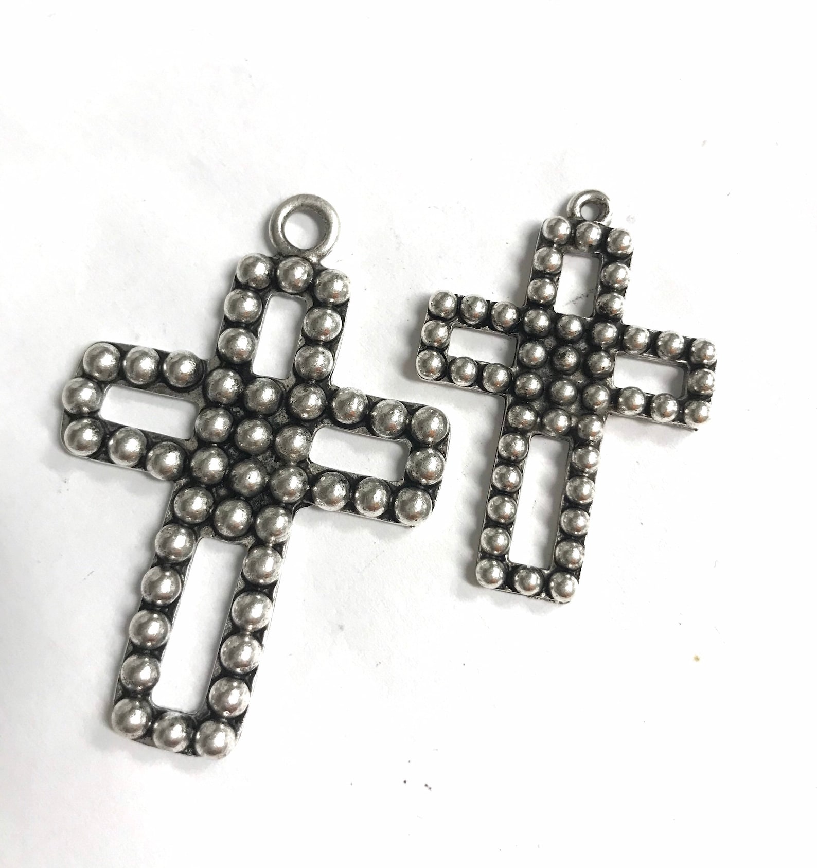 1 Pc Dotted Pewter Cross Religious Pendant Altered Art - Etsy