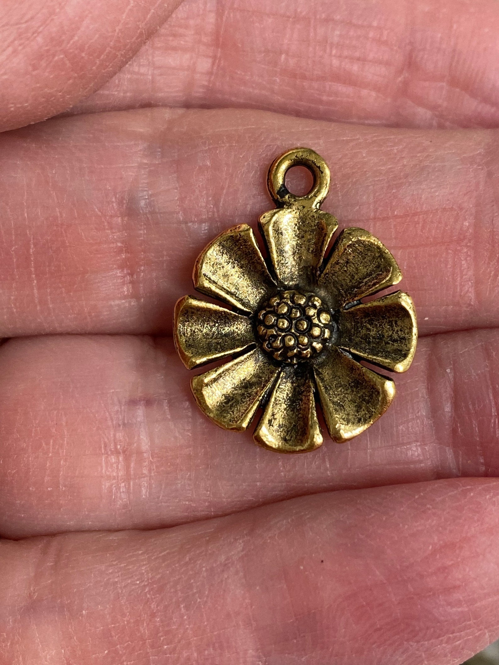 Flower Pewter Charms Pendant Jewelry Rustic Daisy antique Gold | Etsy
