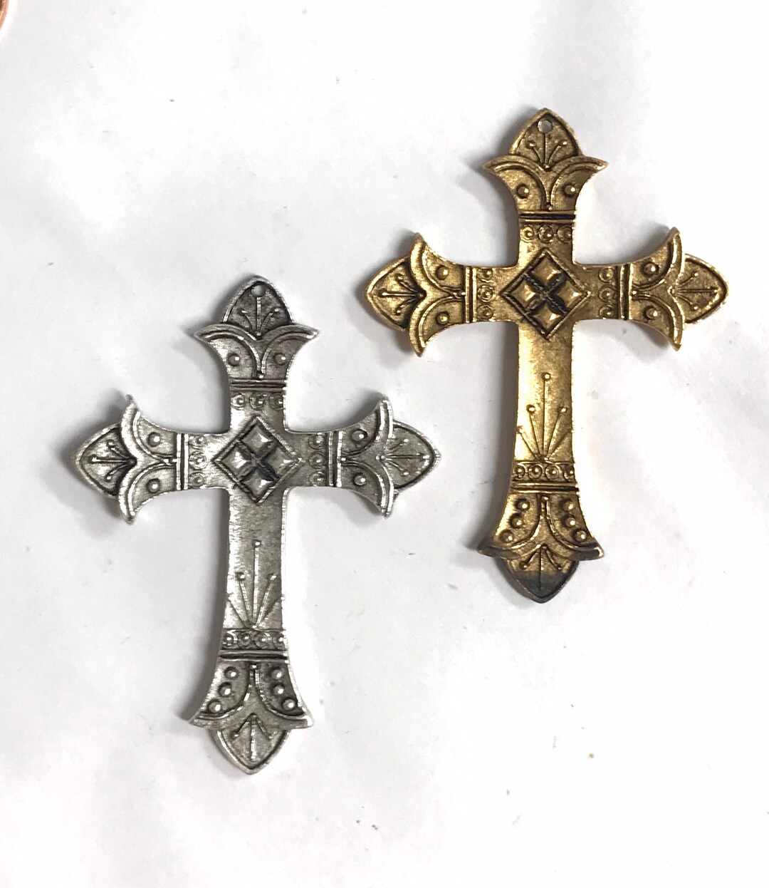 1 Pc Large Pewter Cross Antique Silver or Gold Religious Pendant ...