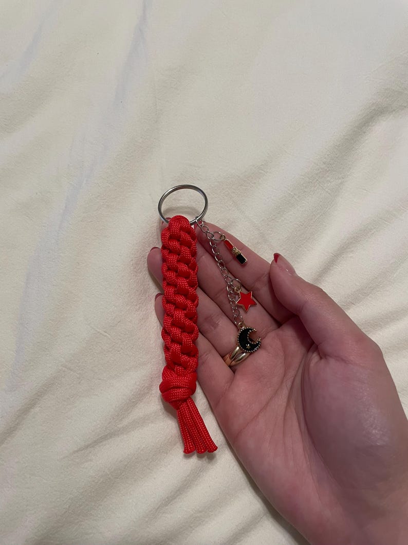 Paracord Spiral Keychain, Miu Miu, Red Keychain, Bag Charm - Etsy