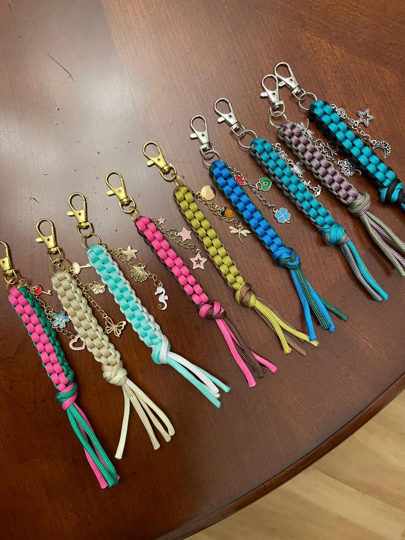 Handmade Paracord Bag Charm, Paracord Keychain, Miu Miu, Paracord Box ...