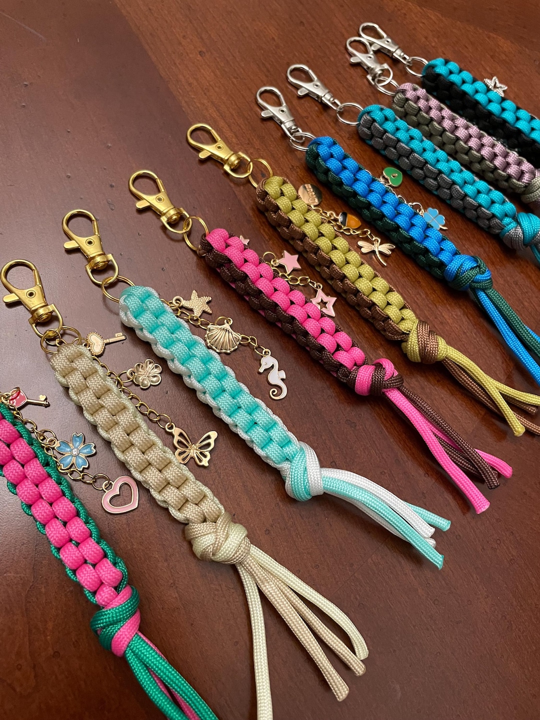 Handmade Paracord Bag Charm, Paracord Keychain, Miu Miu, Paracord Box ...